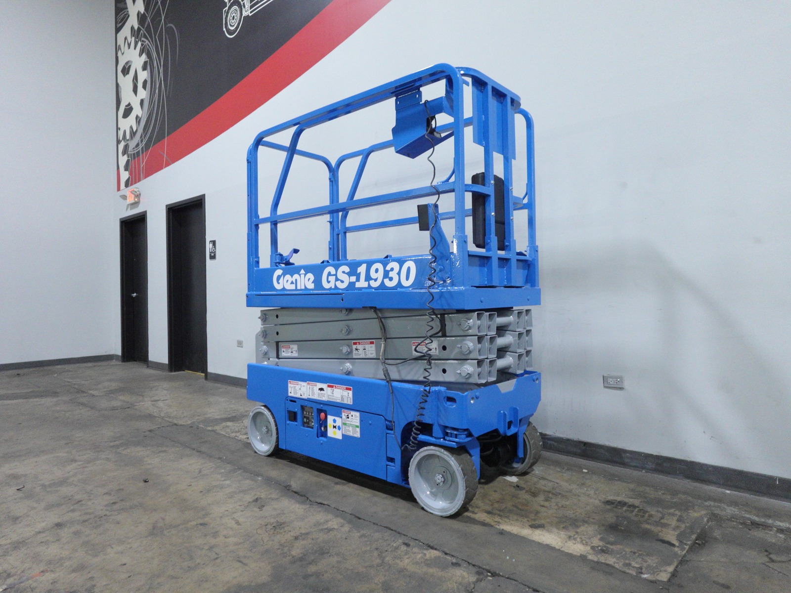 2014 ELECTRIC Genie Scissor Lifts GS1930 - 123Forklift