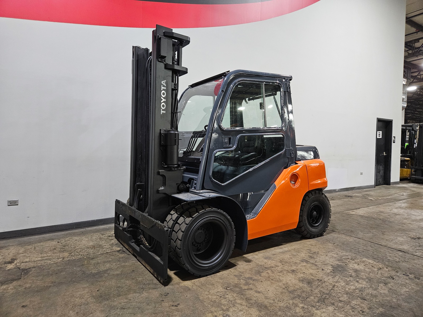2018 Diesel Toyota Sit Down Rider 8FD35U - 123Forklift